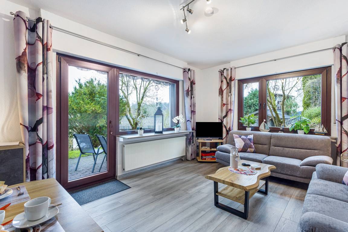 85 M² Ferienwohnung ∙ 2 Schlafzimmer ∙ 4 Gäste - Sundern (Sauerland)