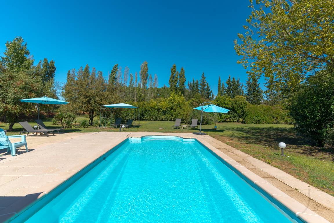 66 M² House ∙ 2 Bedrooms ∙ 4 Guests - Bonnieux