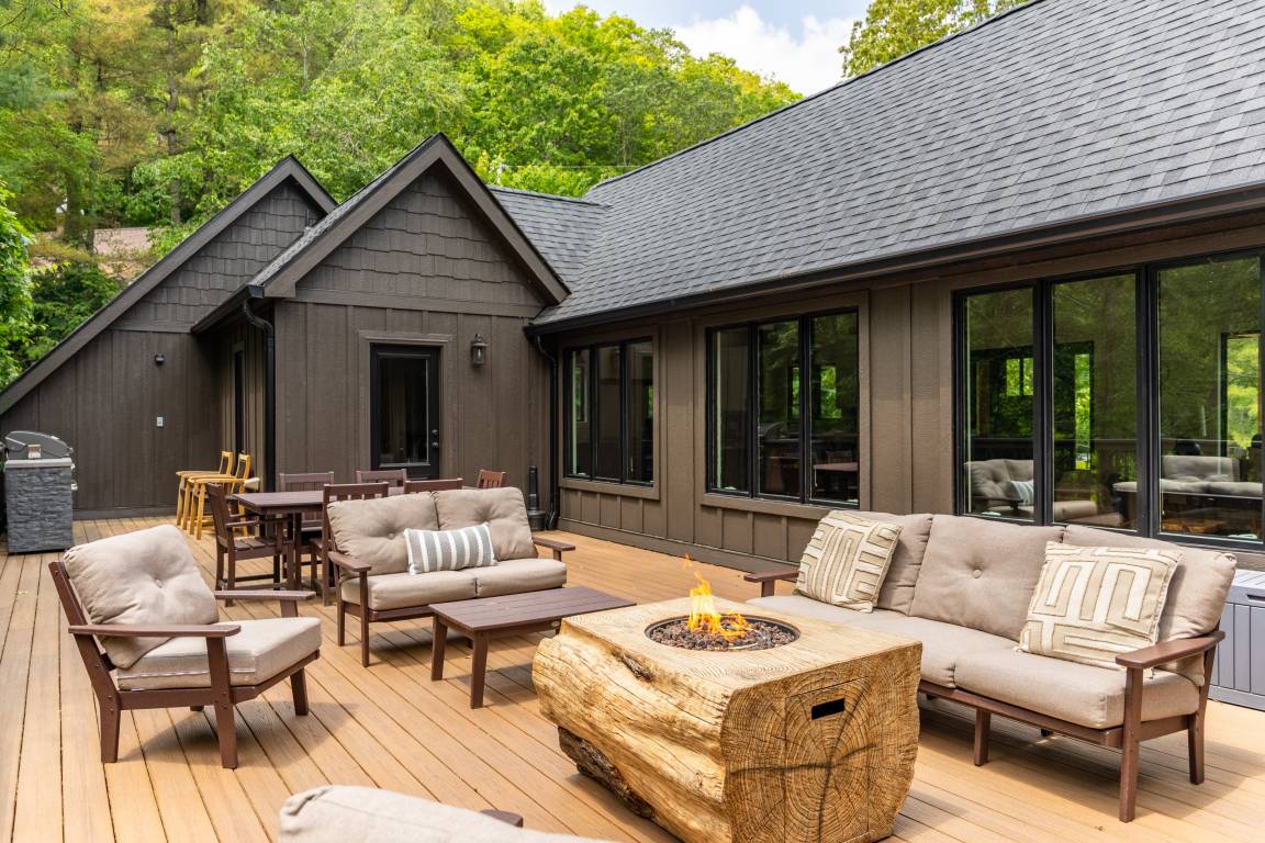 House ∙ 4 Bedrooms ∙ 10 Guests - Boone, NC