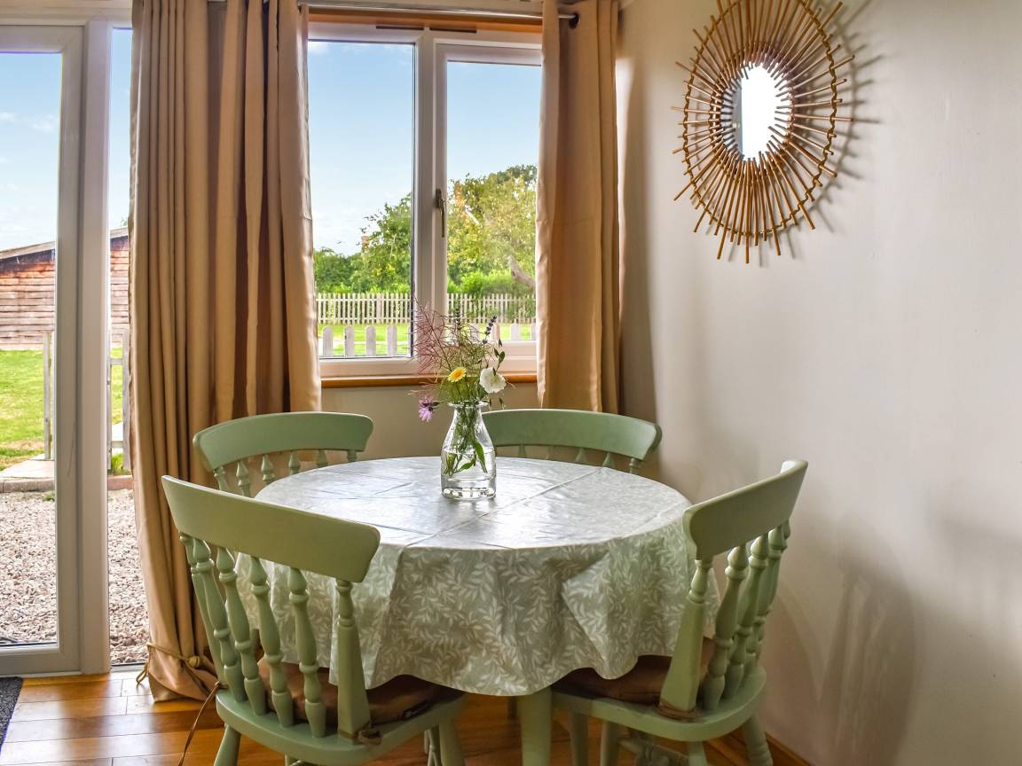 Cottage ∙ 2 Bedrooms ∙ 4 Guests - Kent