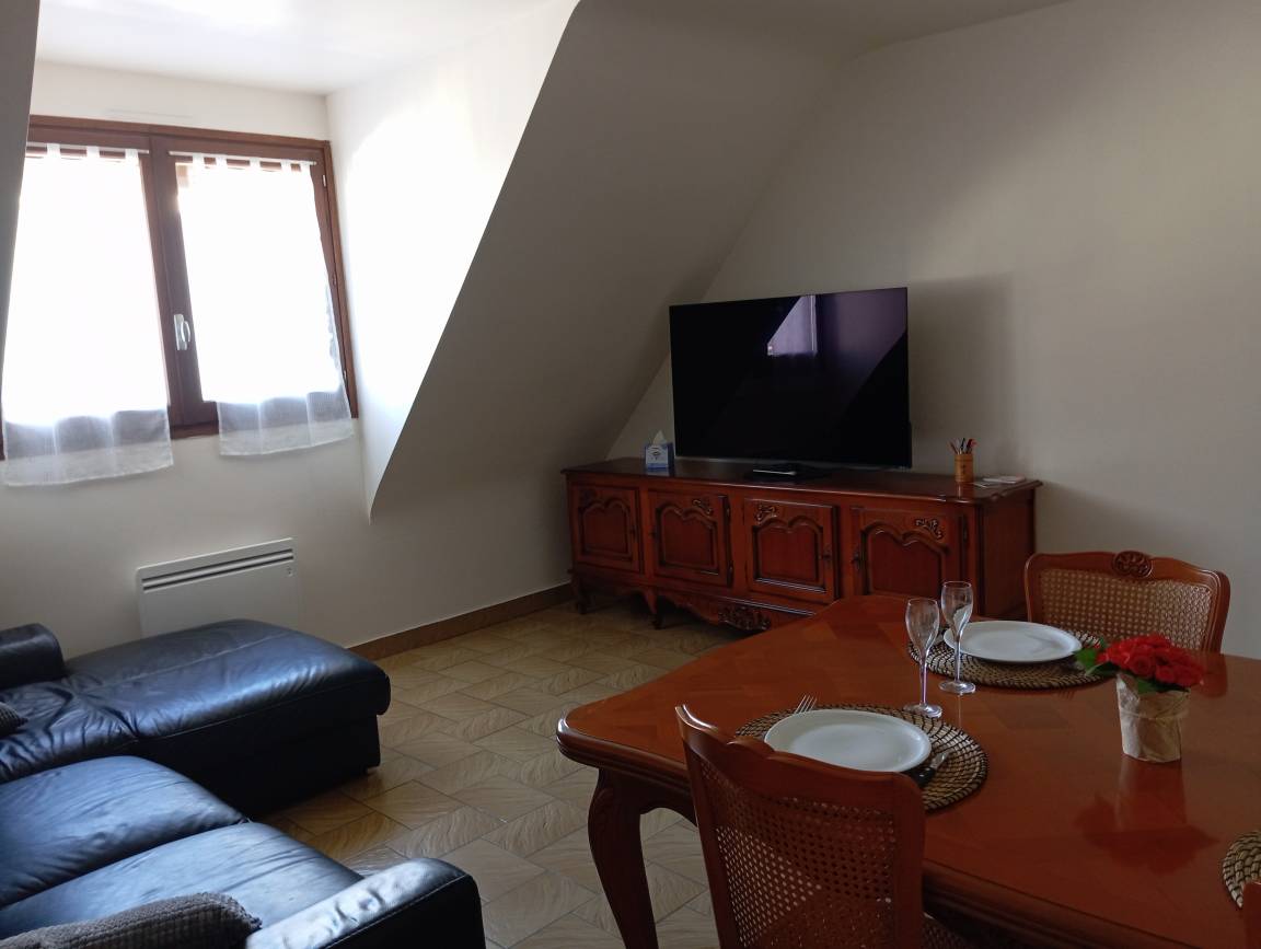 70 M² Appartement ∙ 2 Chambres ∙ 4 Personnes - Espalion