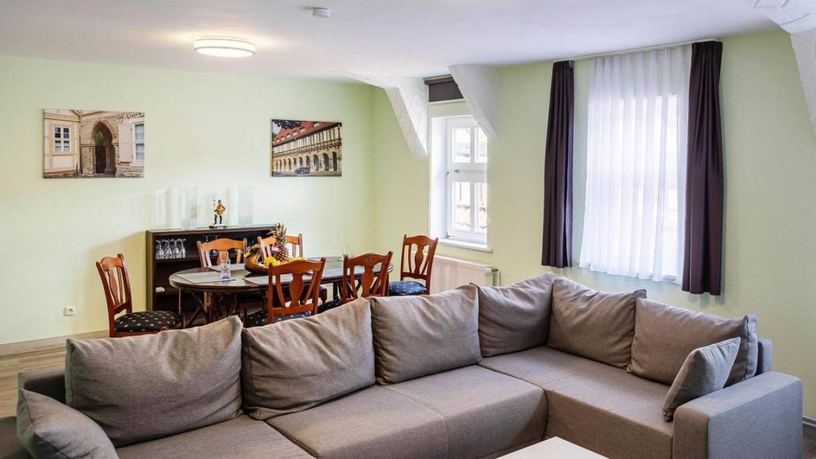 83 M² Apartamento ∙ 2 Habitaciones ∙ 6 Huéspedes - Wernigerode