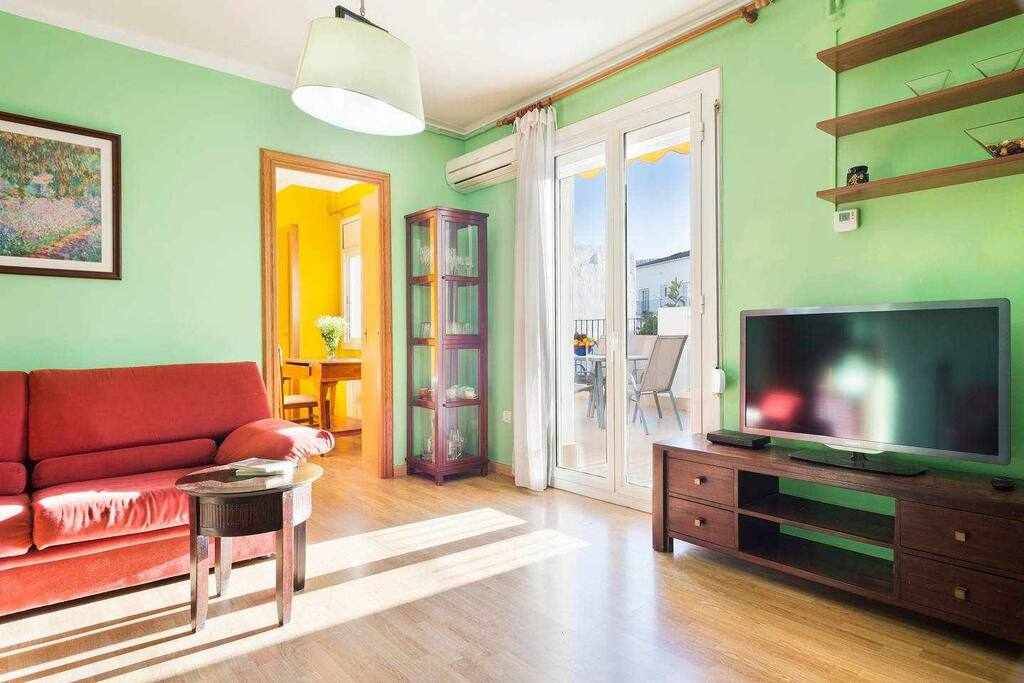 65 M² Apartamento ∙ 3 Habitaciones ∙ 6 Huéspedes - Sitges