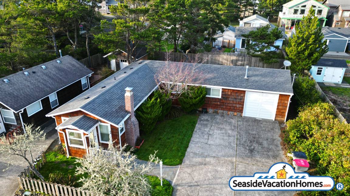 House ∙ 3 Bedrooms ∙ 8 Guests - Seaside, OR