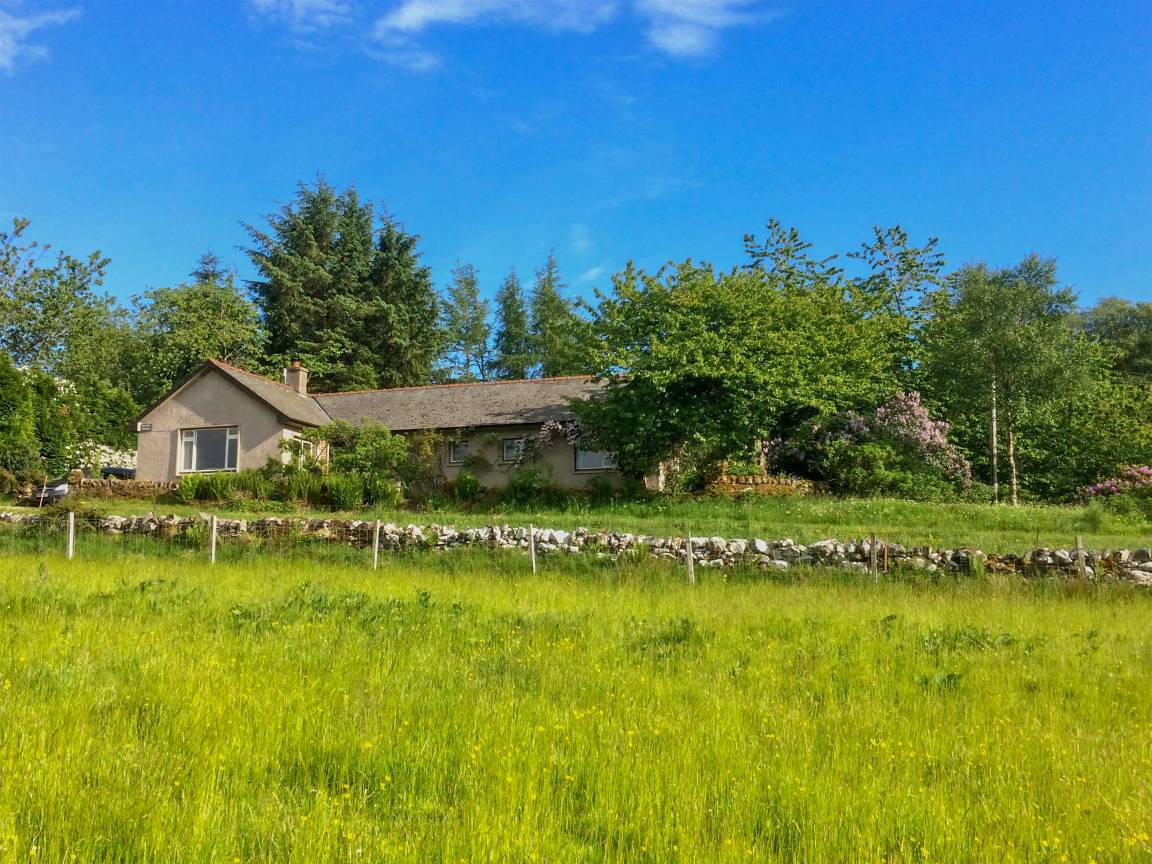 Cottage ∙ 3 Bedrooms ∙ 6 Guests - Stirling