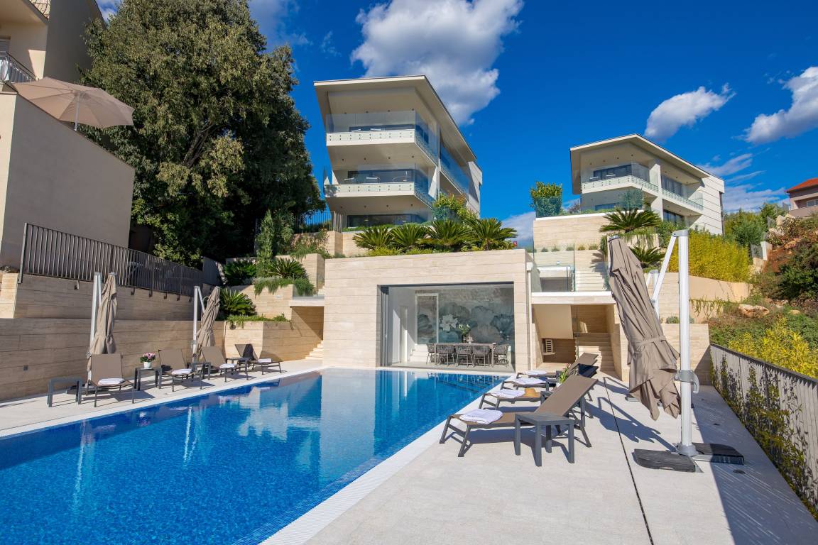 Villa ∙ 9 Schlafzimmer ∙ 18 Gäste - Vrbnik