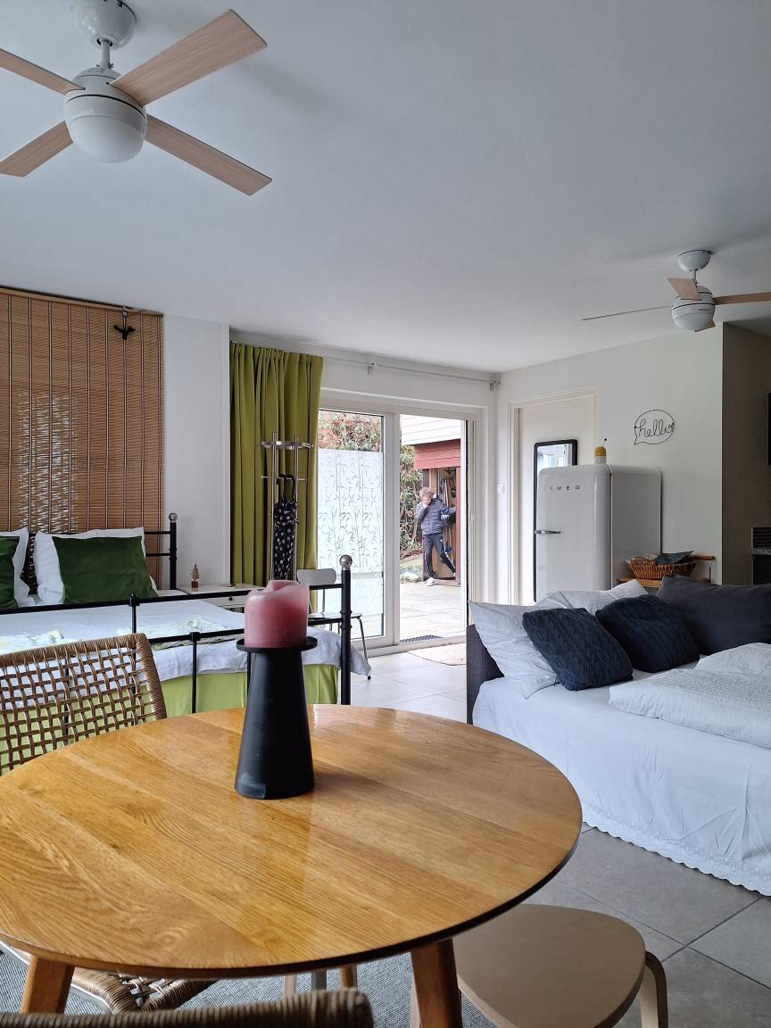33 M² Private Room ∙ 1 Bedroom ∙ 4 Guests - Amsterdam