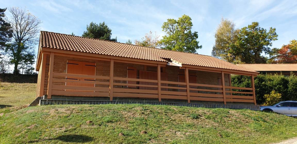 70 M² Chalet ∙ 4 Chambres ∙ 12 Personnes - Lozère