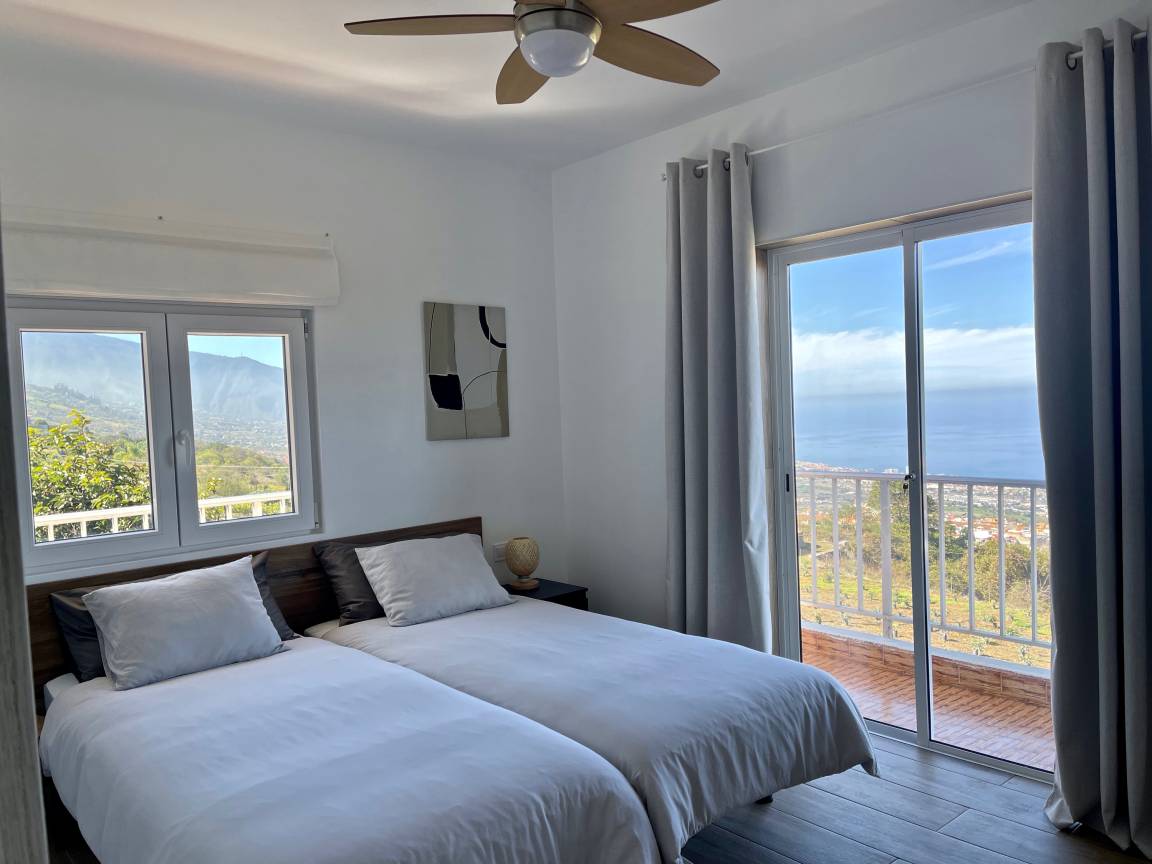 93 M² Apartamento ∙ 2 Habitaciones ∙ 6 Huéspedes - La Orotava