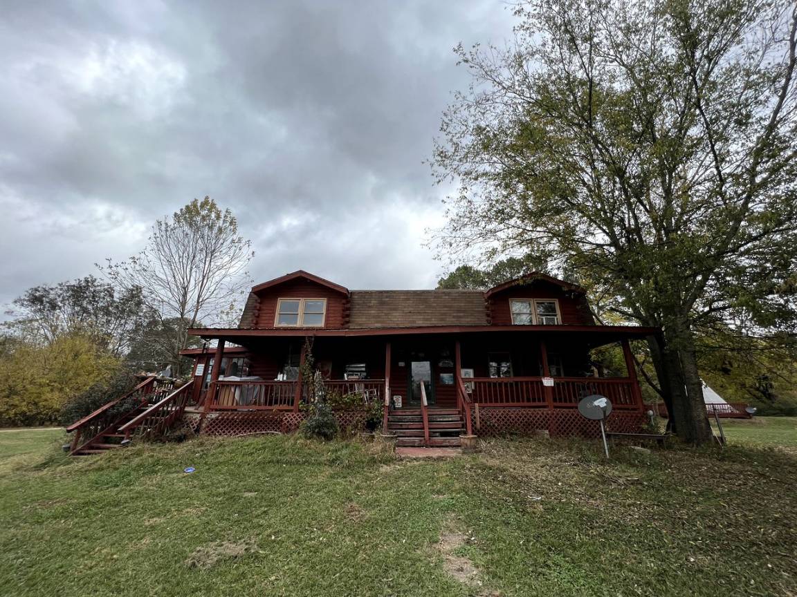 House ∙ 1 Bedroom ∙ 10 Guests - Crater of Diamonds State Park, Murfreesboro