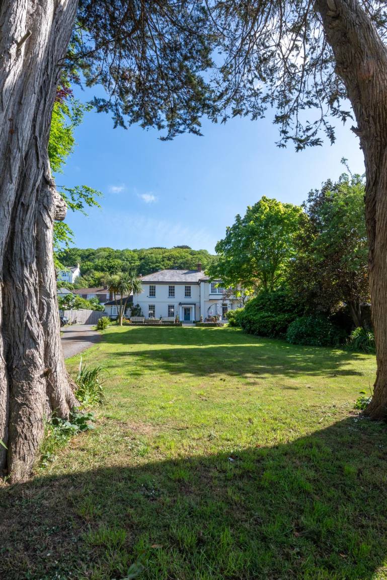 Cottage ∙ 5 Bedrooms ∙ 10 Guests - Woolacombe