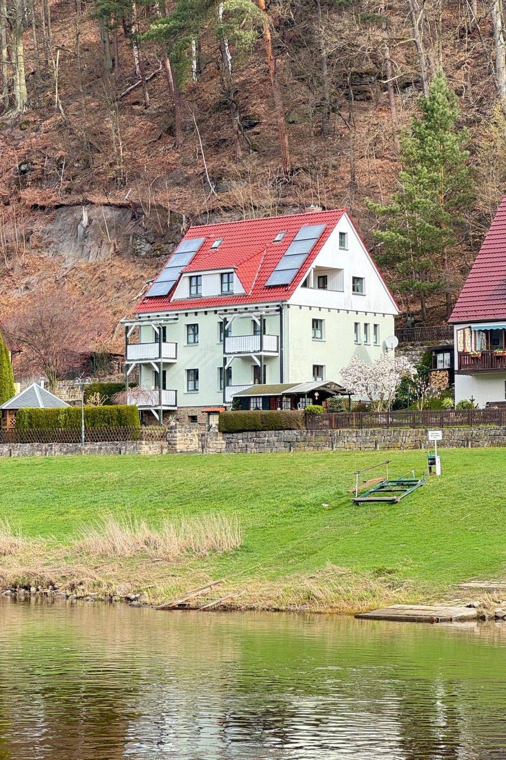59 M² Ferienwohnung ∙ 1 Schlafzimmer ∙ 4 Gäste - Rathen