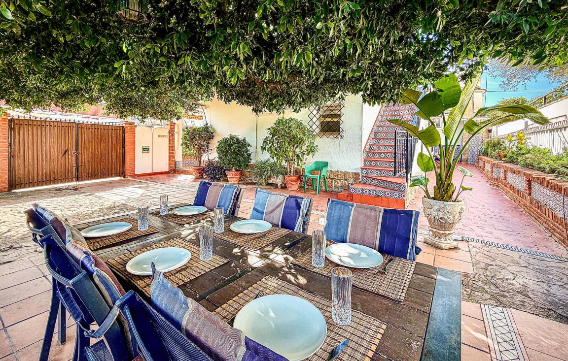 150 M² Casa ∙ 2 Habitaciones ∙ 6 Huéspedes - Alhaurín de la Torre