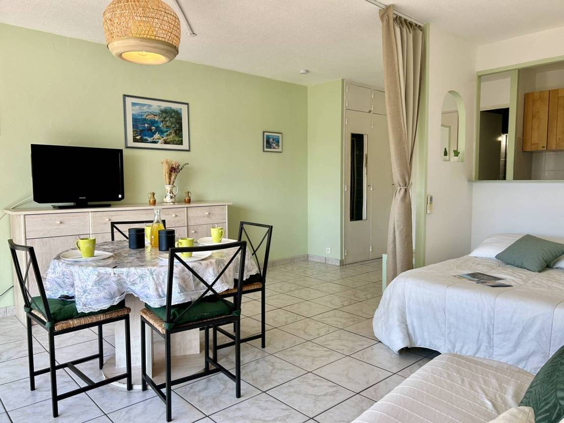 30 M² Studio ∙ 1 Chambre ∙ 4 Personnes - Île du Levant