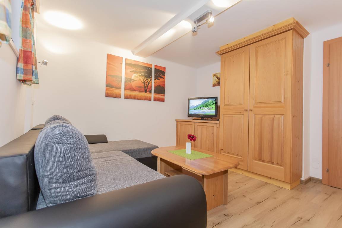 90 M² Talo ∙ 2 Makuuhuonetta ∙ 5 Vierasta - Rauris
