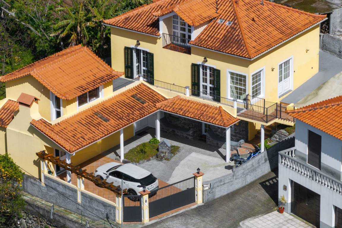 284 M² Maison De Vacances ∙ 4 Chambres ∙ 9 Personnes - São Vicente