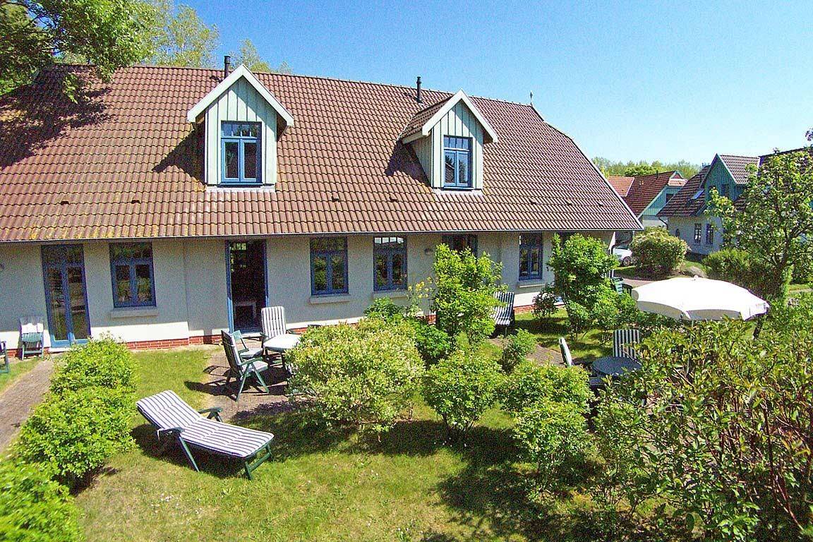 56 M² Ferienhaus ∙ 2 Schlafzimmer ∙ 4 Gäste - Ribnitz-Damgarten