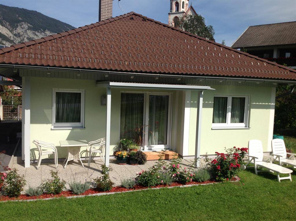 72 M² Ferienhaus ∙ 2 Schlafzimmer ∙ 4 Gäste - Ochsengarten