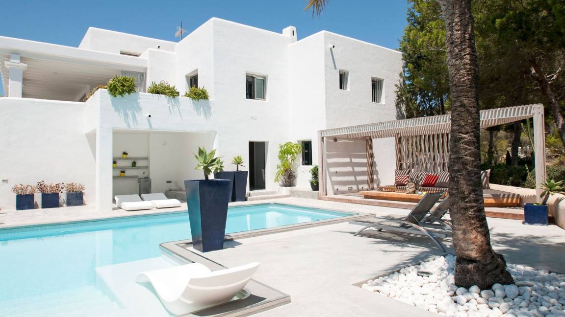 500 M² Villa ∙ 5 Bedrooms ∙ 10 Guests - Ibiza