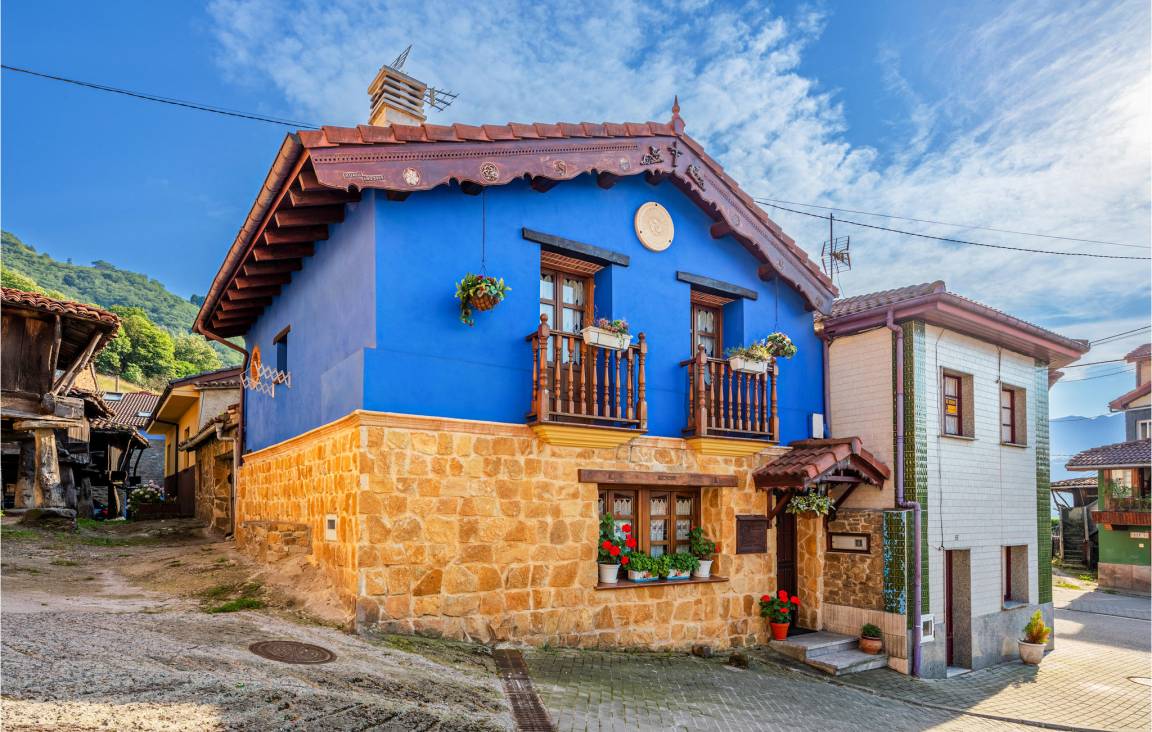 80 M² House ∙ 2 Bedrooms ∙ 5 Guests - Lena