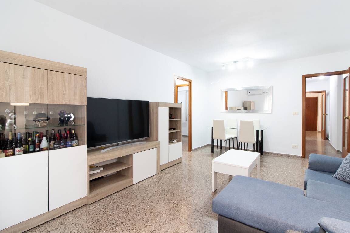 90 M² Appartement ∙ 3 Slaapkamers ∙ 6 Gasten - Sagunto