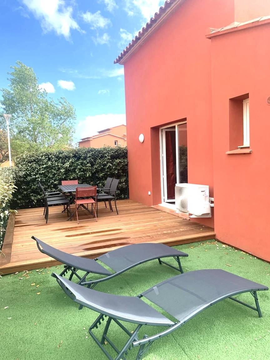 48 M² Ferienwohnung ∙ 2 Schlafzimmer ∙ 6 Gäste - Lecci
