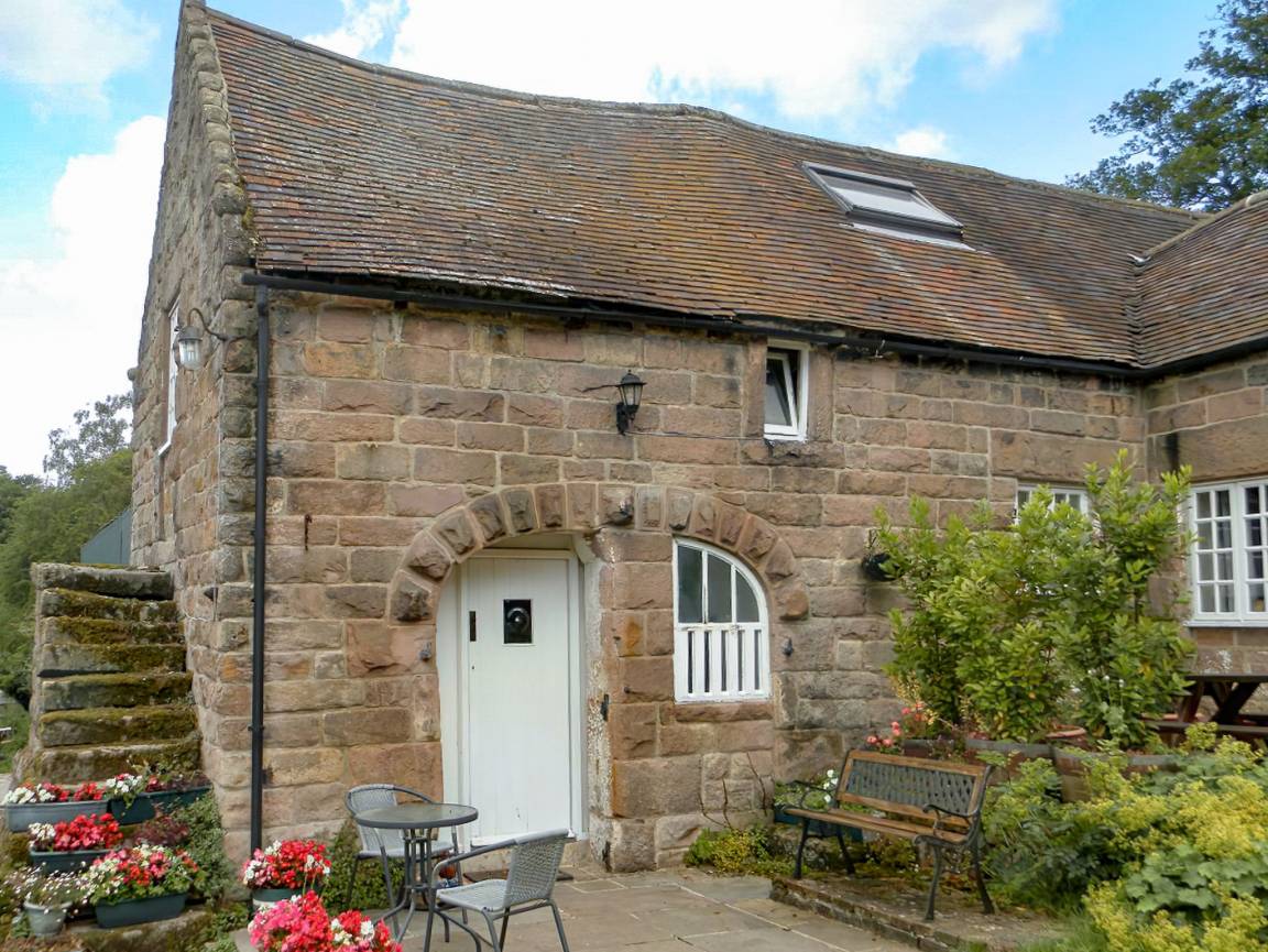 Cottage ∙ 3 Bedrooms ∙ 5 Guests - Belper