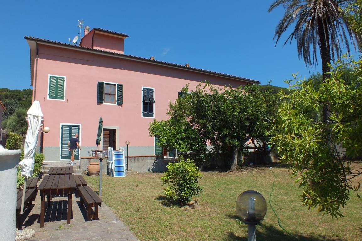 40 M² Ferienwohnung ∙ 1 Schlafzimmer ∙ 4 Gäste - Elba