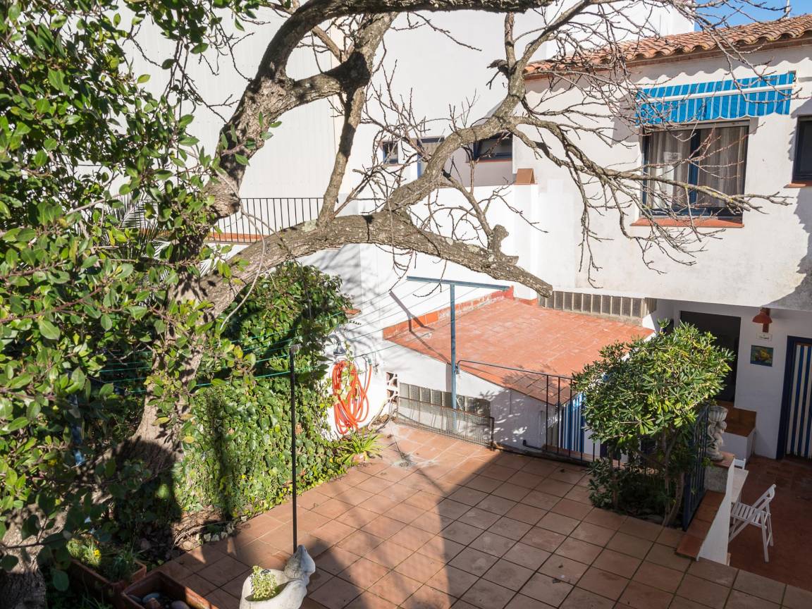 72 M² House ∙ 3 Bedrooms ∙ 8 Guests - Llafranc