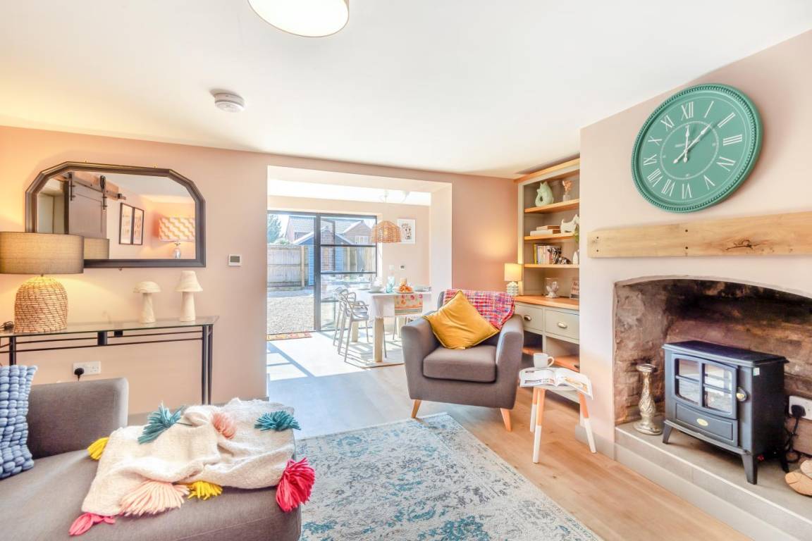 Cottage ∙ 2 Bedrooms ∙ 4 Guests - Cambridgeshire