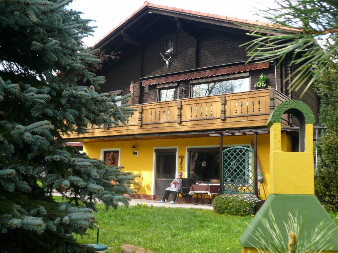72 M² Apartment ∙ 2 Bedrooms ∙ 4 Guests - Cham
