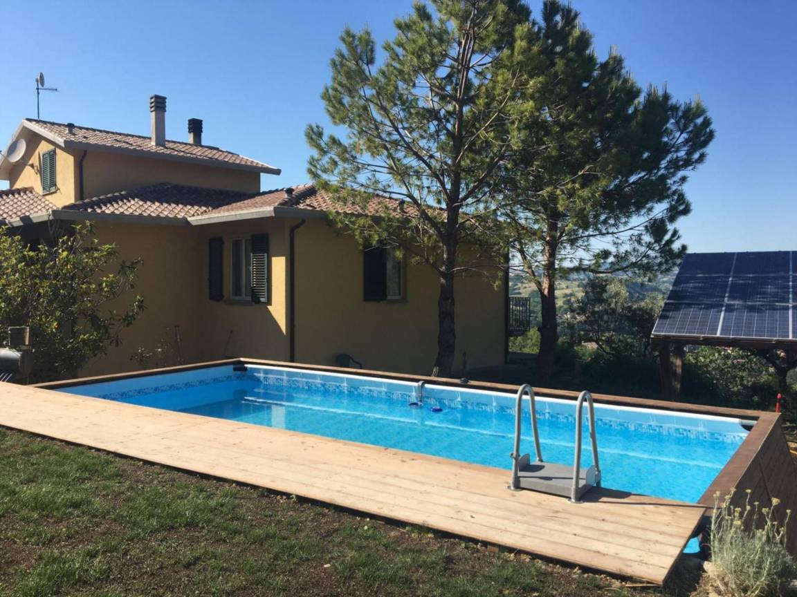 200 M² House ∙ 4 Bedrooms ∙ 10 Guests - Marche