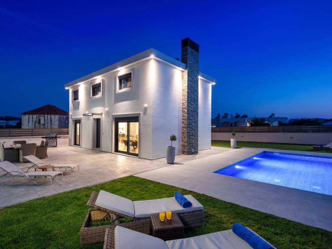 150 M² Maison De Vacances ∙ 4 Chambres ∙ 6 Personnes - Rhodes