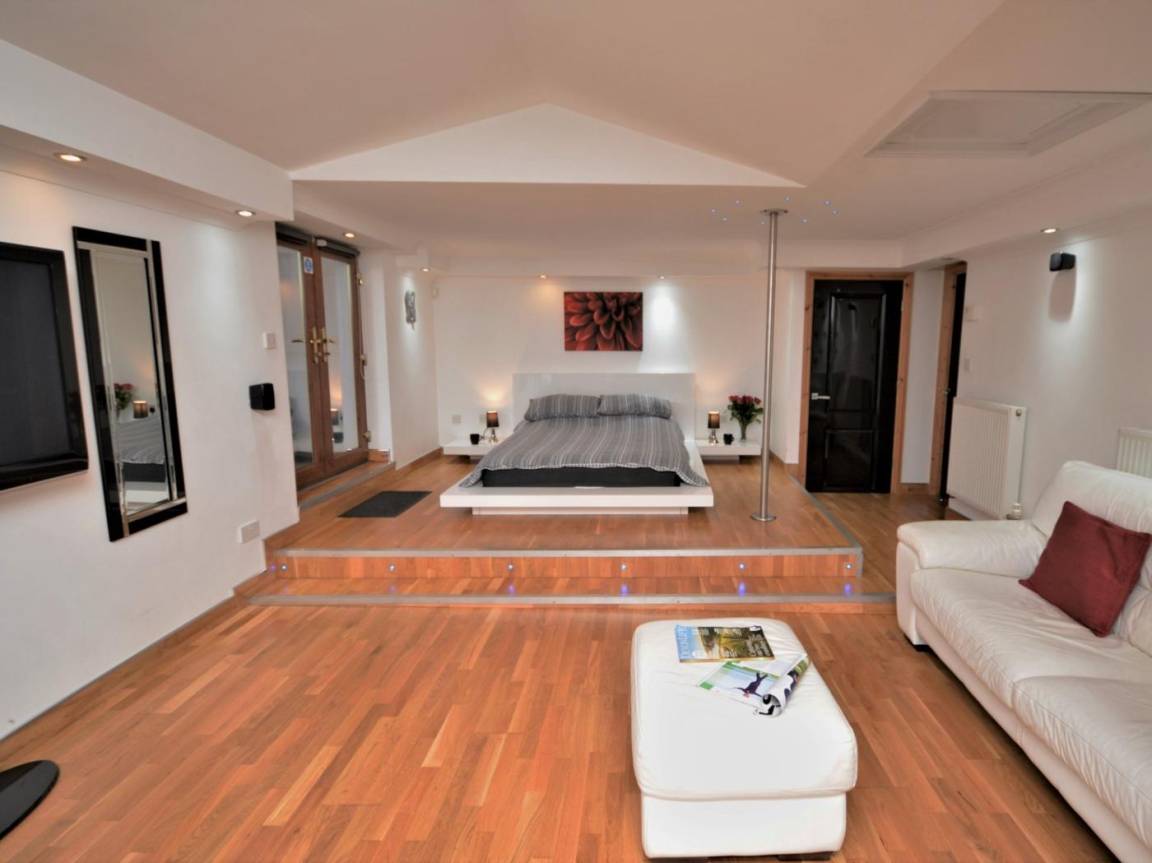 Apartment ∙ 1 Bedroom ∙ 2 Guests - Totnes