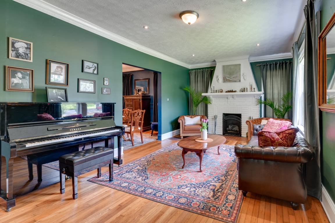 111 M² House ∙ 2 Bedrooms ∙ 4 Guests - Smyrna, GA