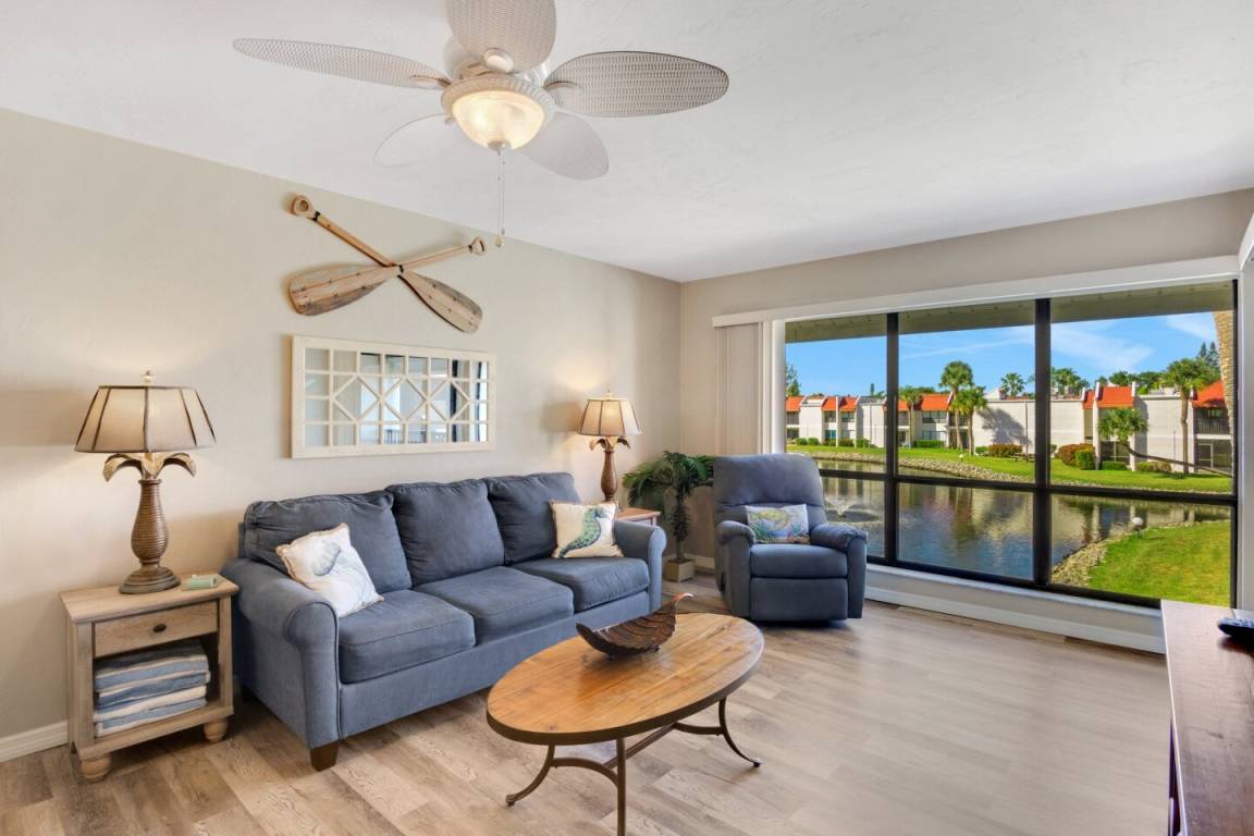 Condo ∙ 1 Bedroom ∙ 4 Guests - Bradenton Beach, FL