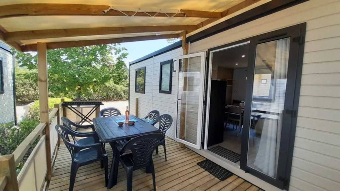 32 M² Camping ∙ 3 Bedrooms ∙ 8 Guests - Valensole