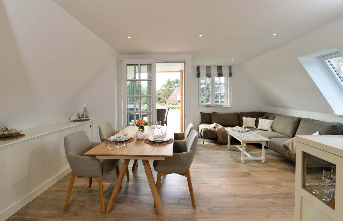 95 M² Ferienwohnung ∙ 2 Schlafzimmer ∙ 4 Gäste - Sylt