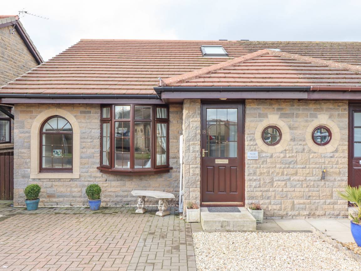 Cottage ∙ 3 Bedrooms ∙ 6 Guests - Beadnell