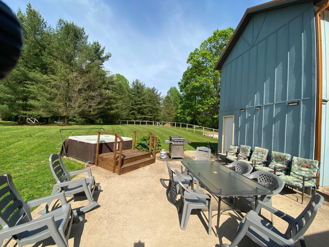 13 M² House ∙ 1 Bedroom ∙ 4 Guests - Bloomington, IN