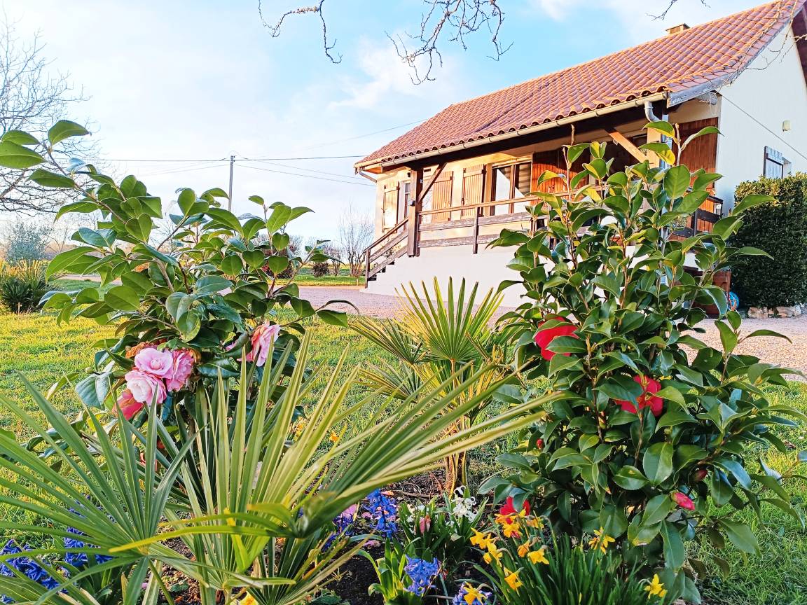 50 M² House ∙ 2 Bedrooms ∙ 5 Guests - Thiviers