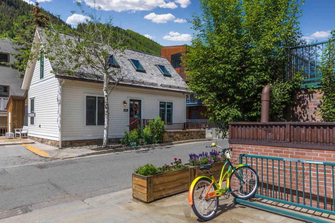 149 M² House ∙ 3 Bedrooms ∙ 8 Guests - Telluride, CO