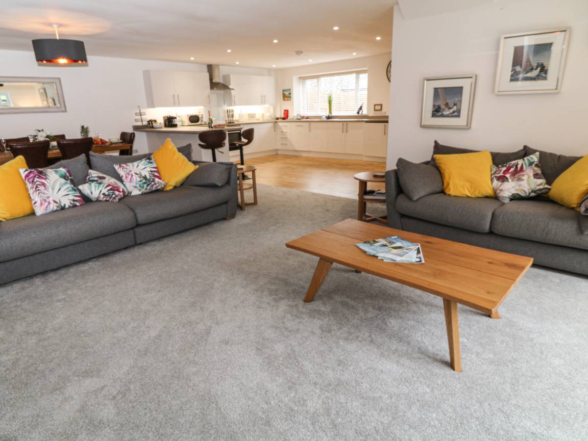 Cottage ∙ 3 Bedrooms ∙ 6 Guests - Looe