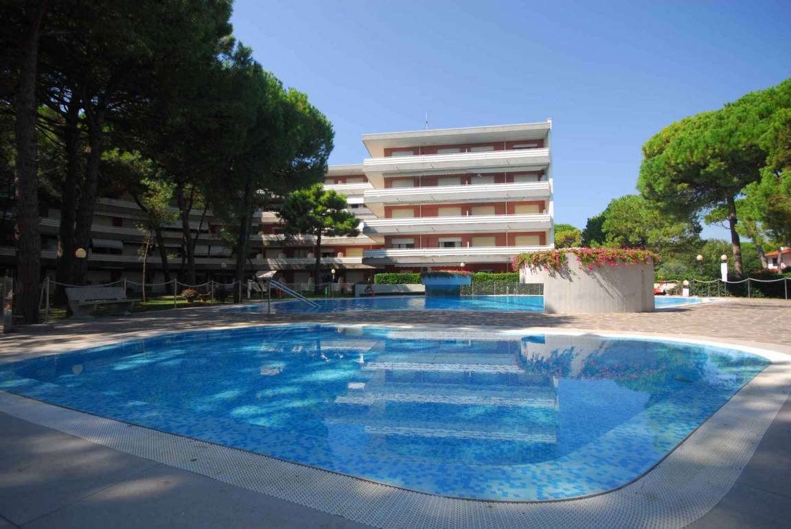 Appartamento ∙ 1 Camera Da Letto ∙ 4 Ospiti - Lignano Riviera