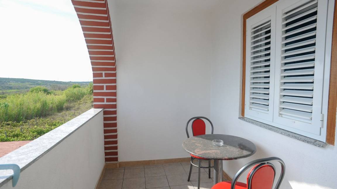 19 M² Hotel ∙ 1 Schlafzimmer ∙ 2 Gäste - Novalja