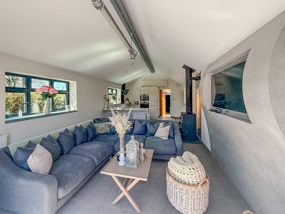 Cottage ∙ 1 Bedroom ∙ 2 Guests - Coventry