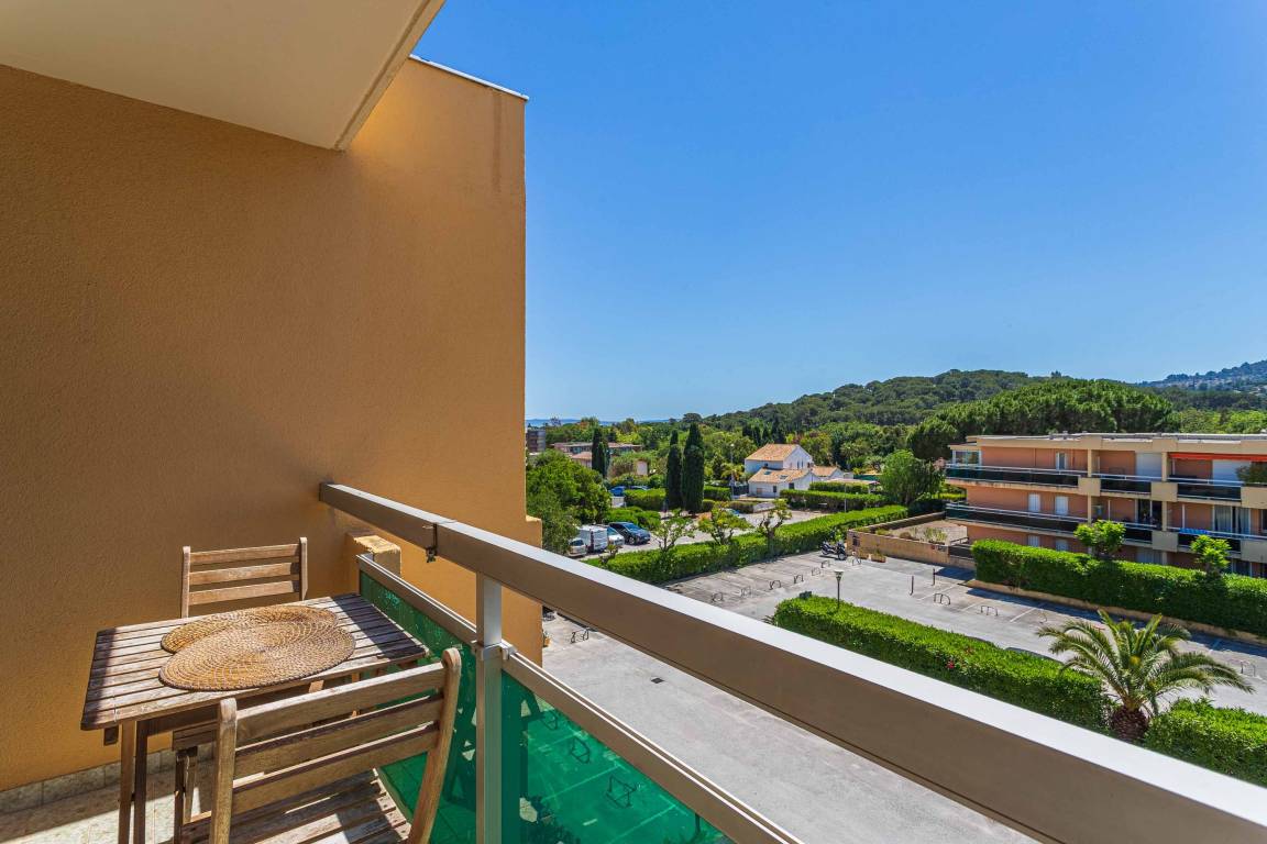 20 M² Appartement ∙ 2 Personnes - La Favière