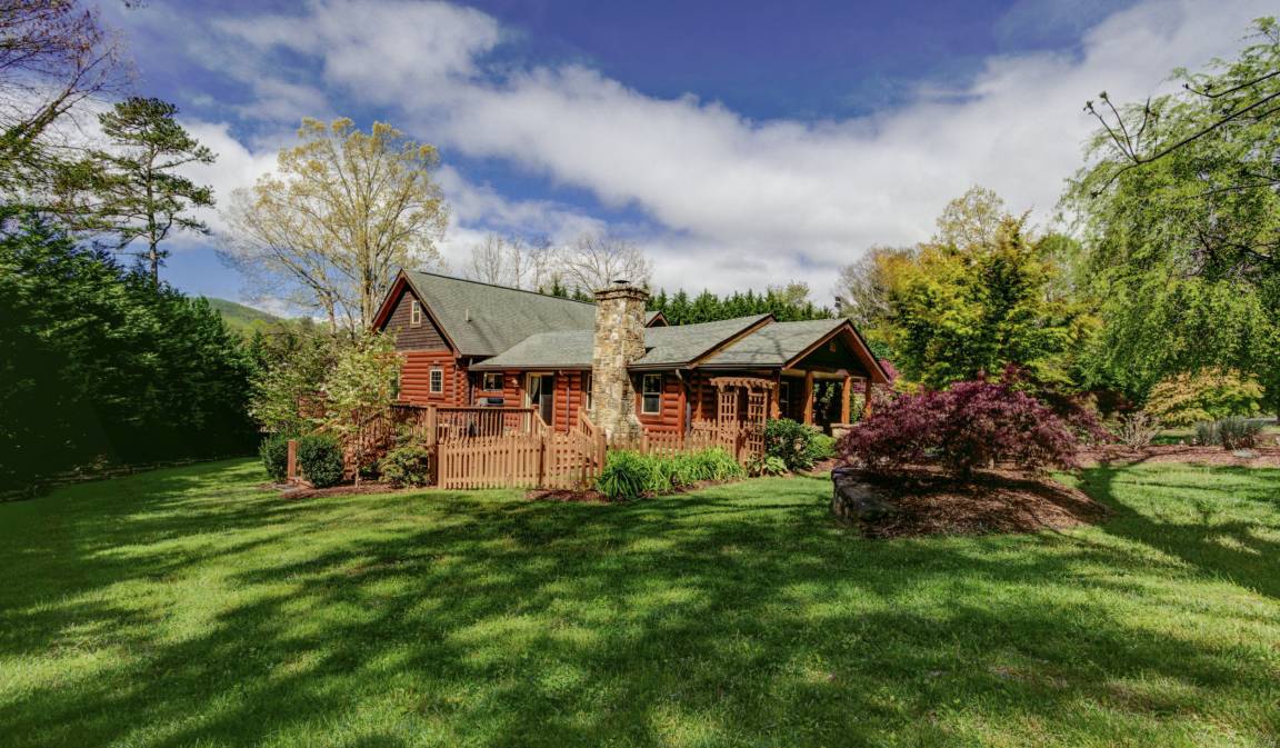 251 M² House ∙ 3 Bedrooms ∙ 13 Guests - Hendersonville, NC