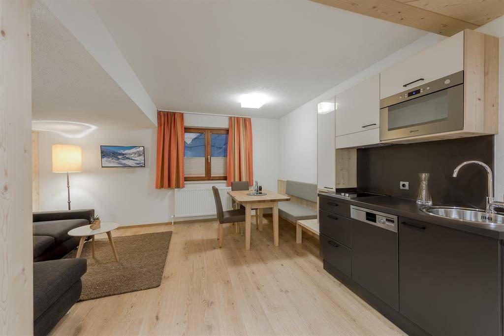 60 M² Apartment ∙ 1 Bedroom ∙ 4 Guests - Obergurgl