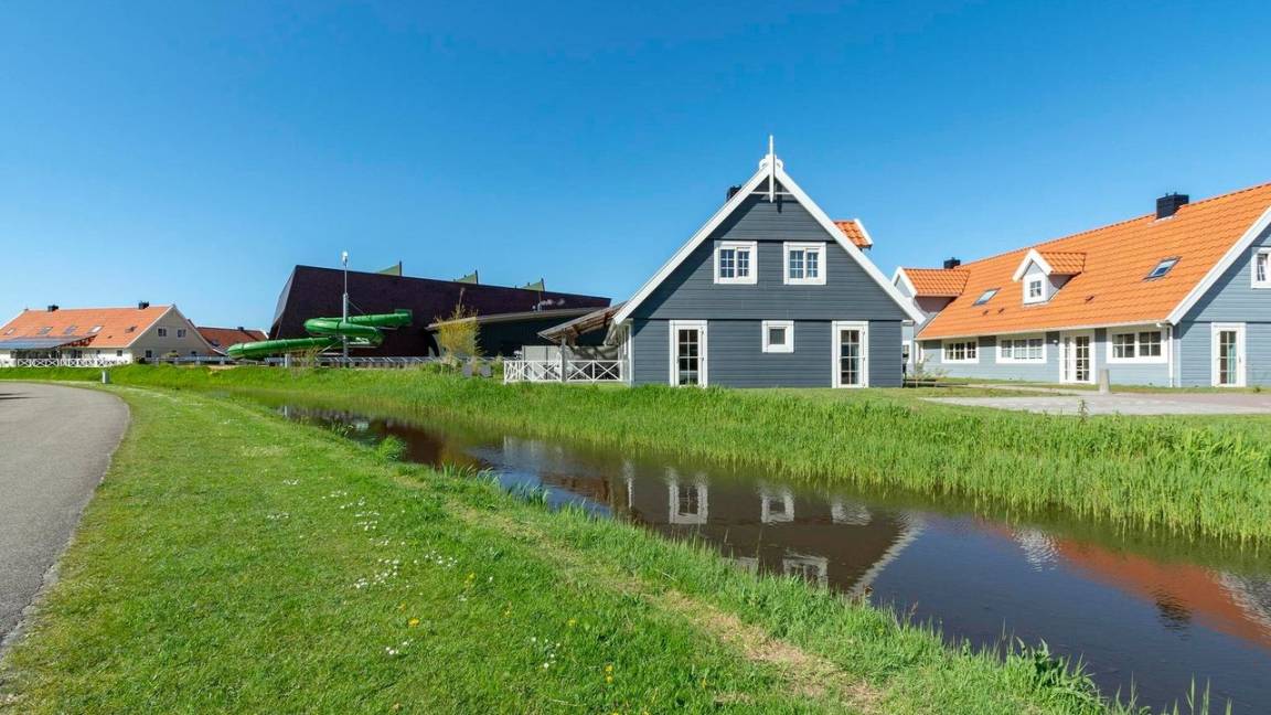 110 M² Ferienwohnung ∙ 4 Schlafzimmer ∙ 7 Gäste - Texel
